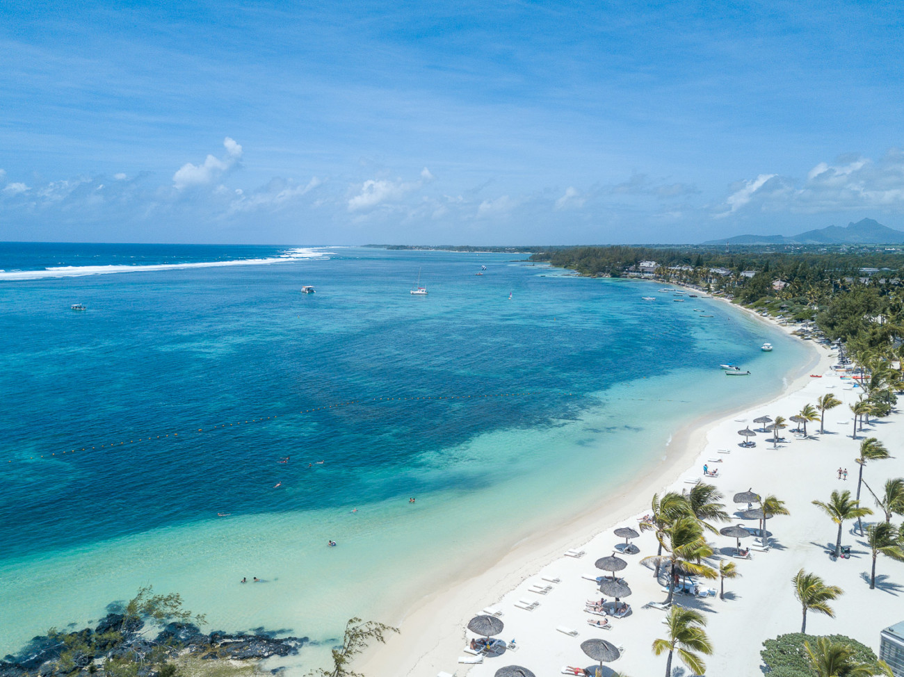 Das Long Beach & Spa Resort an der Ostküste von Mauritius - Josie Loves
