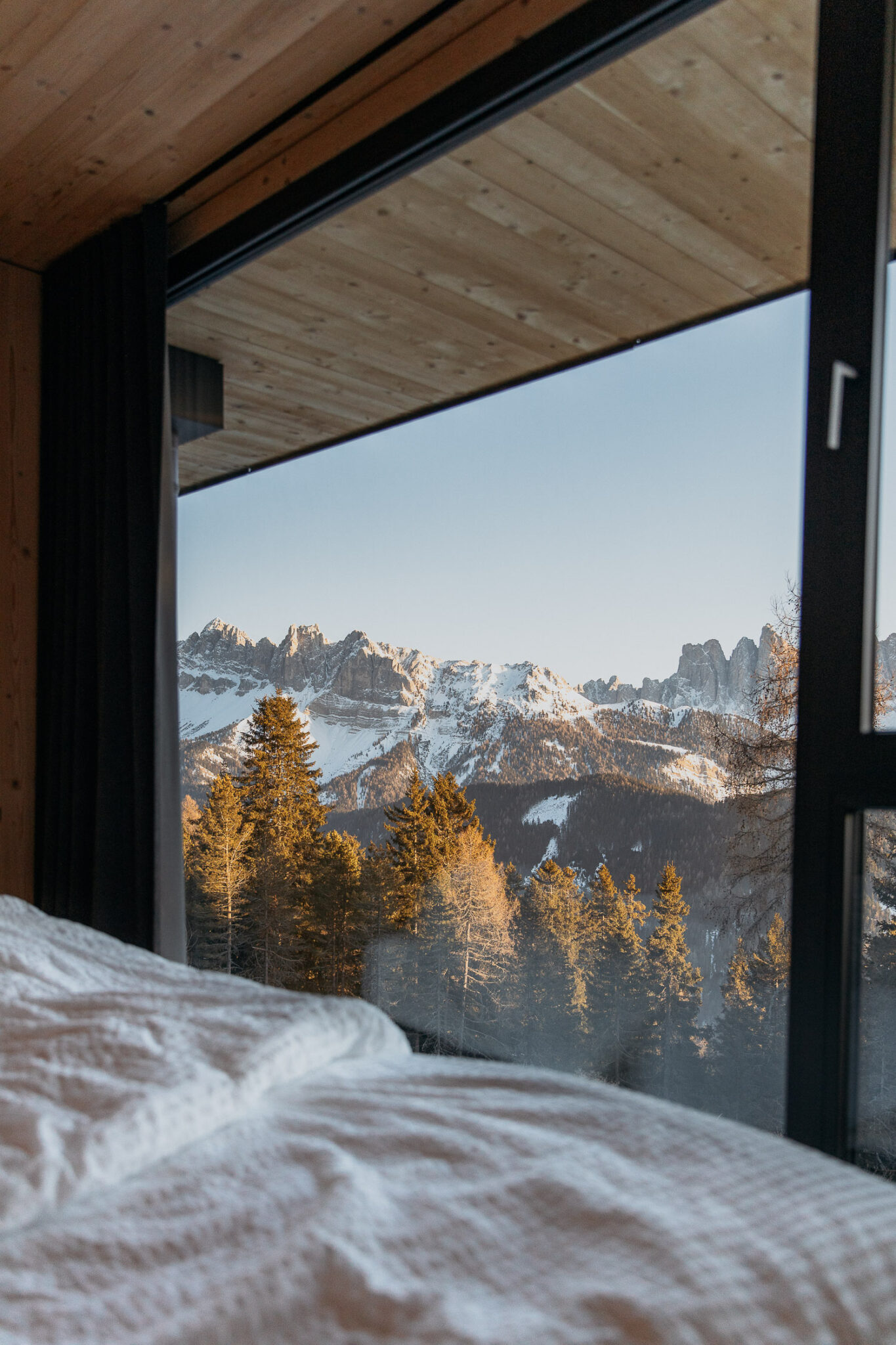 Ein Design-Gästehaus auf 1850 Metern Höhe: die Anders Mountain Suites ...